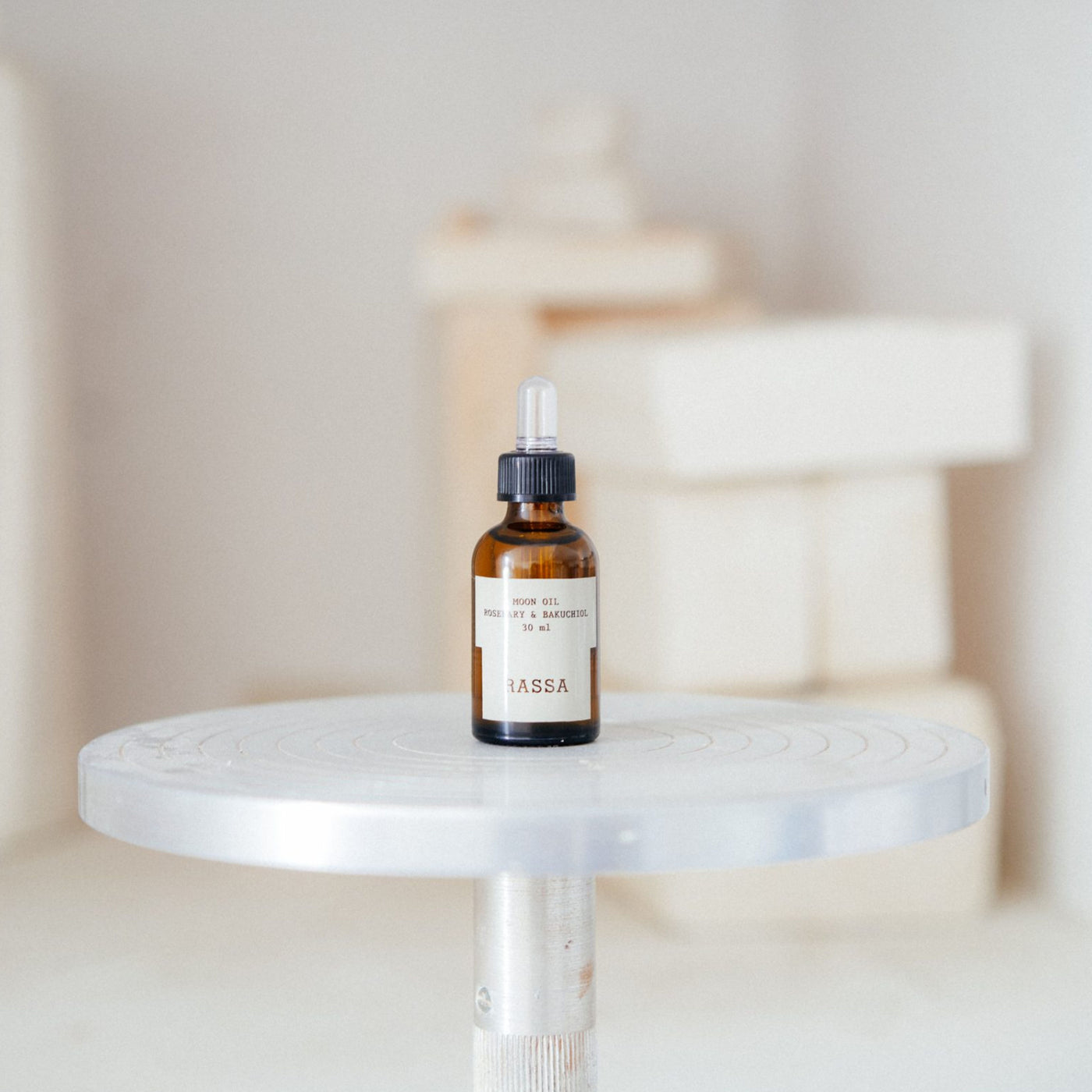 Moon Oil Rassa Botanicals | theCosmethics